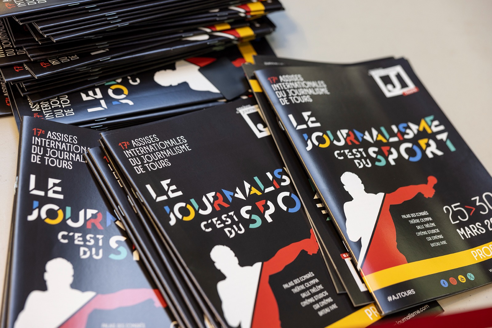 Site officiel des Assises du Journalisme - Tours - Tunis - Bruxelles